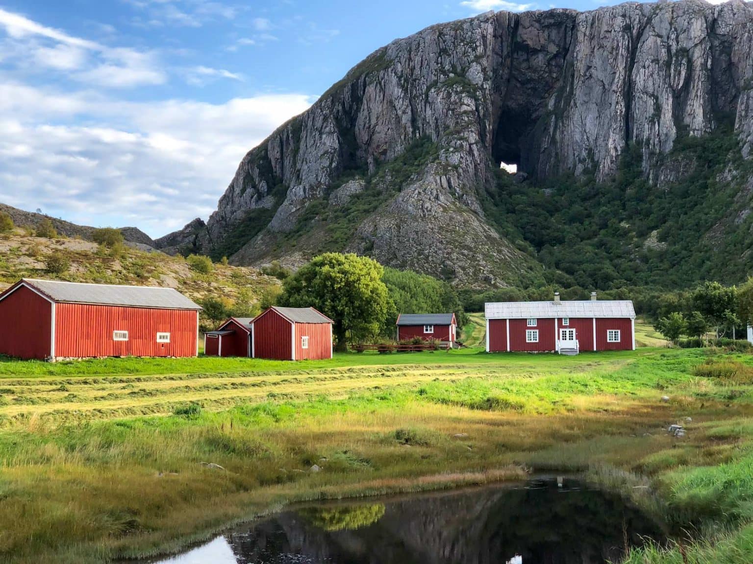 Torghatten Hike to Norway's Mystical ‘Hole in the Mountain’