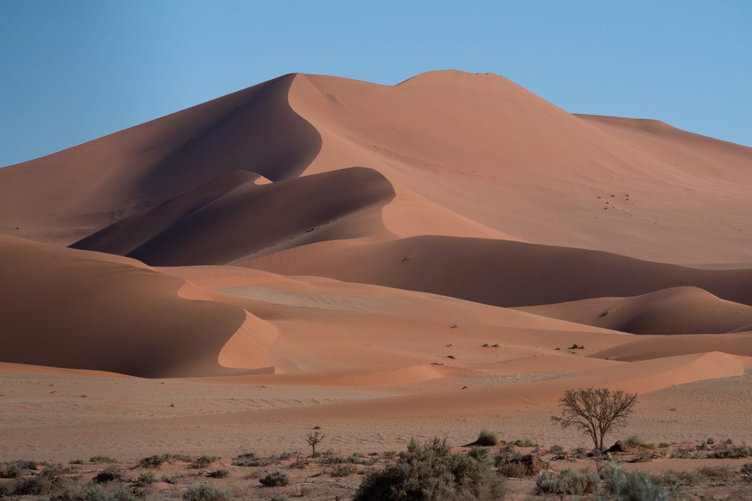 How to Visit Sossusvlei Sand Dunes and Sesriem Canyon, Namibia