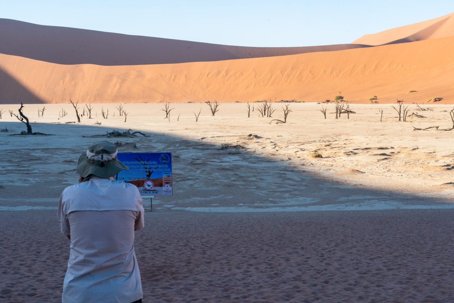 How to Visit Sossusvlei Sand Dunes and Sesriem Canyon, Namibia