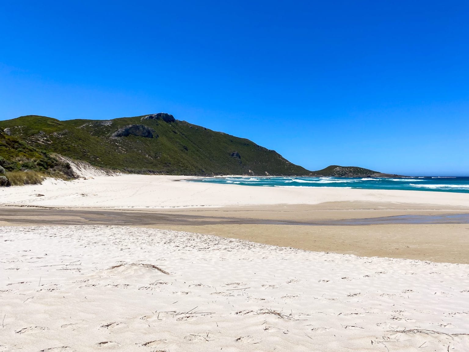 Discovering Conspicuous Cliff in Walpole-Nornalup National Park, WA ...