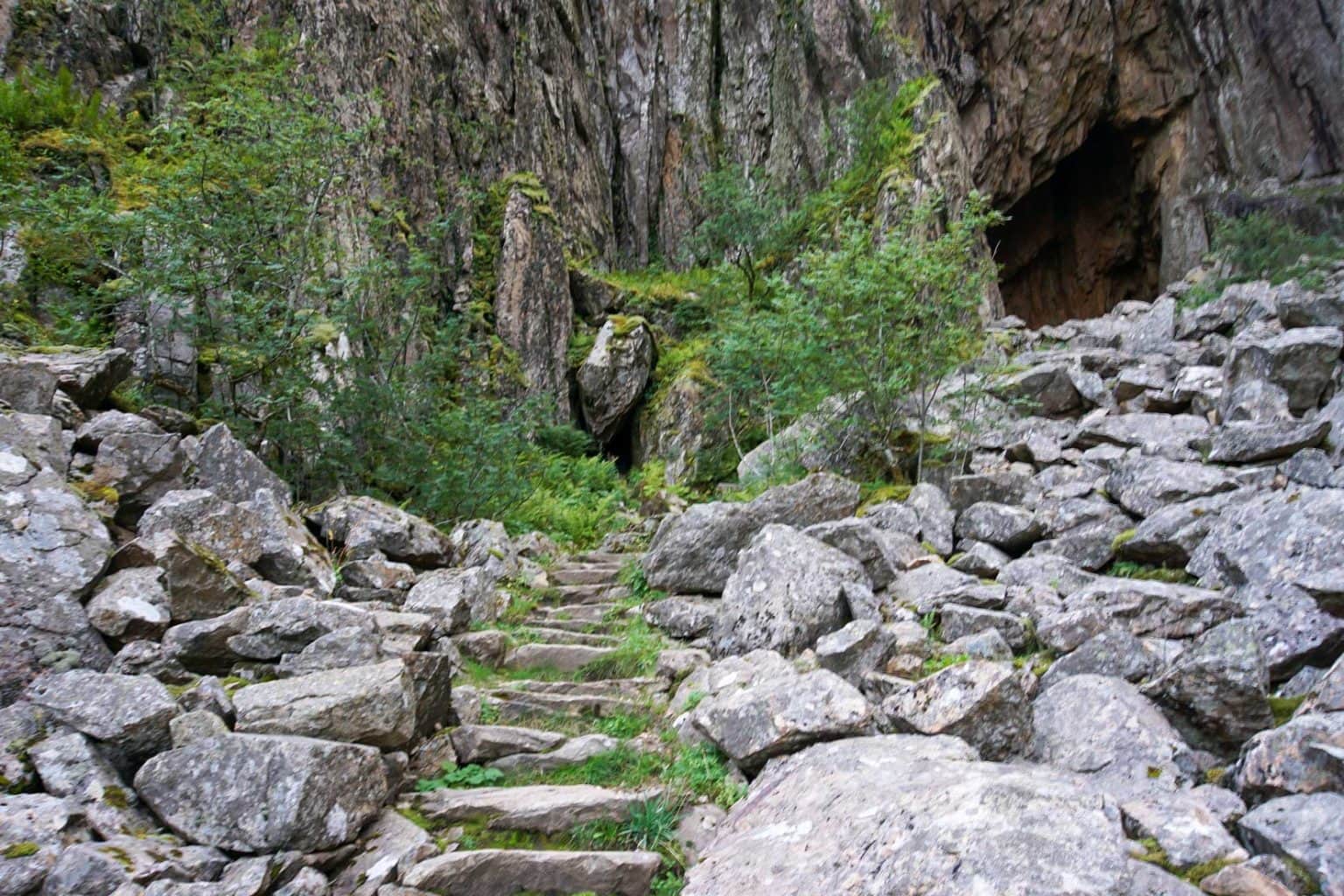 Torghatten Hike to Norway's Mystical ‘Hole in the Mountain’
